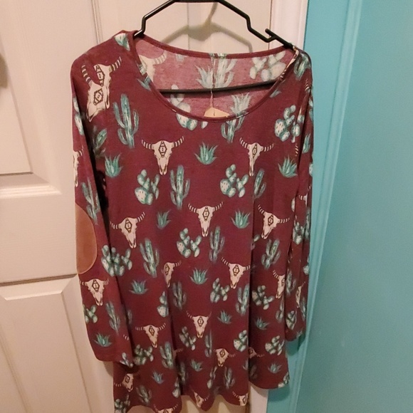 Moco's | Dresses | Nwt Unique Burgundy Bull Skull Dress Cactus | Poshmark